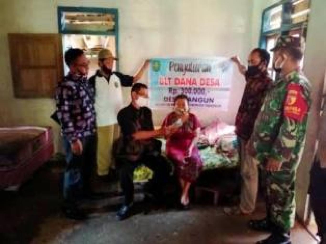 PENYALURAN BLT DD DESA BANGUN TAHAP 7 - Website Desa BANGUN